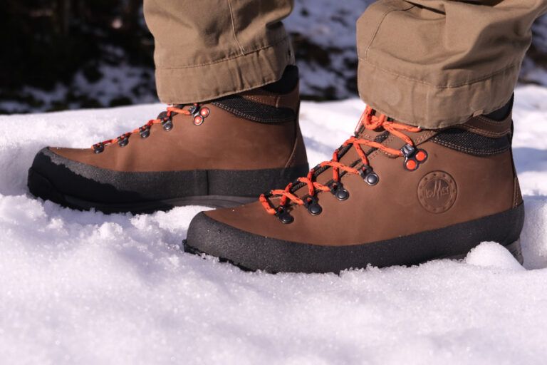 Review Lomer Bormio Pro STX: bergwandelschoenen voor winterse avonturen ...